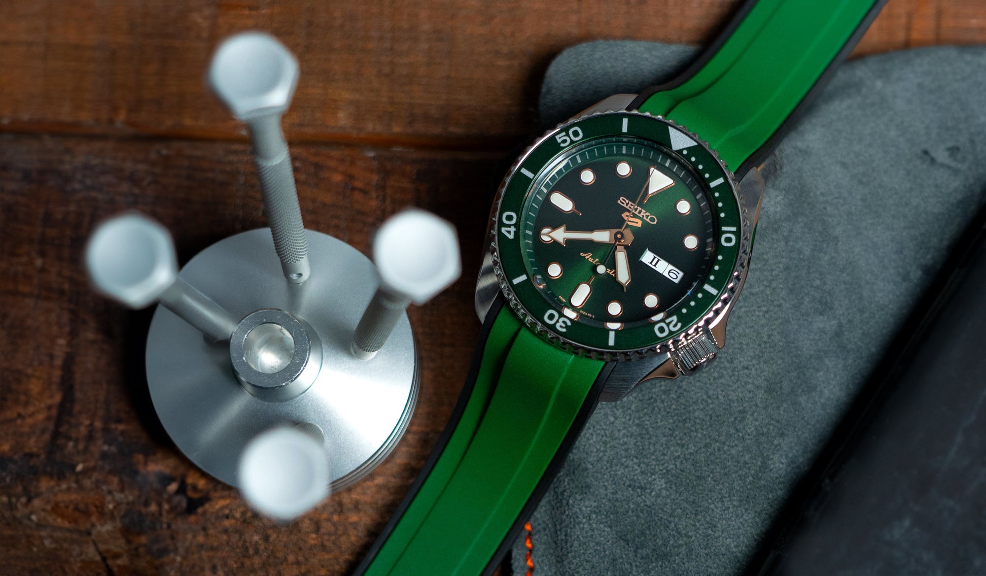 Green Watch Bands | Green Straps, Watch Bracelets & Replacements ...