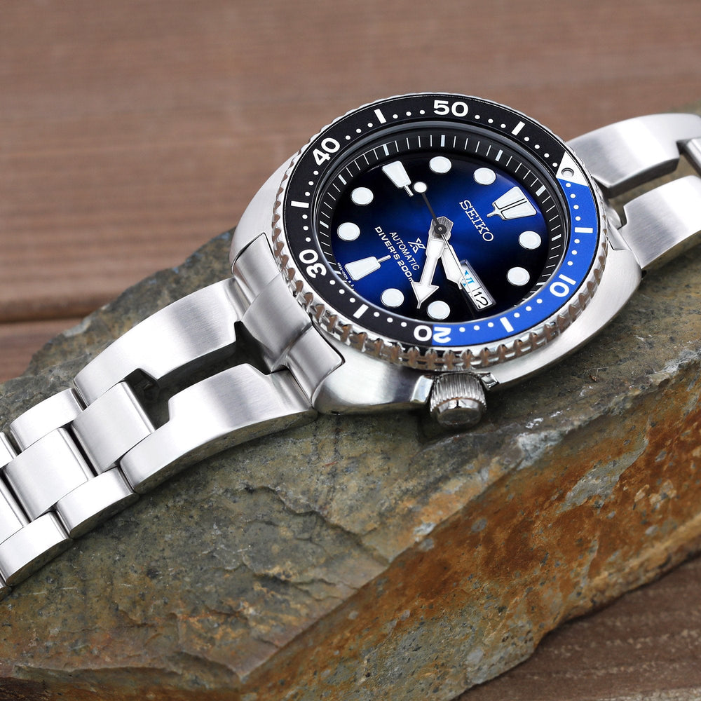 The Watchesgazine, Seiko Turtles SRP777 | Image Gallery | Strapcode