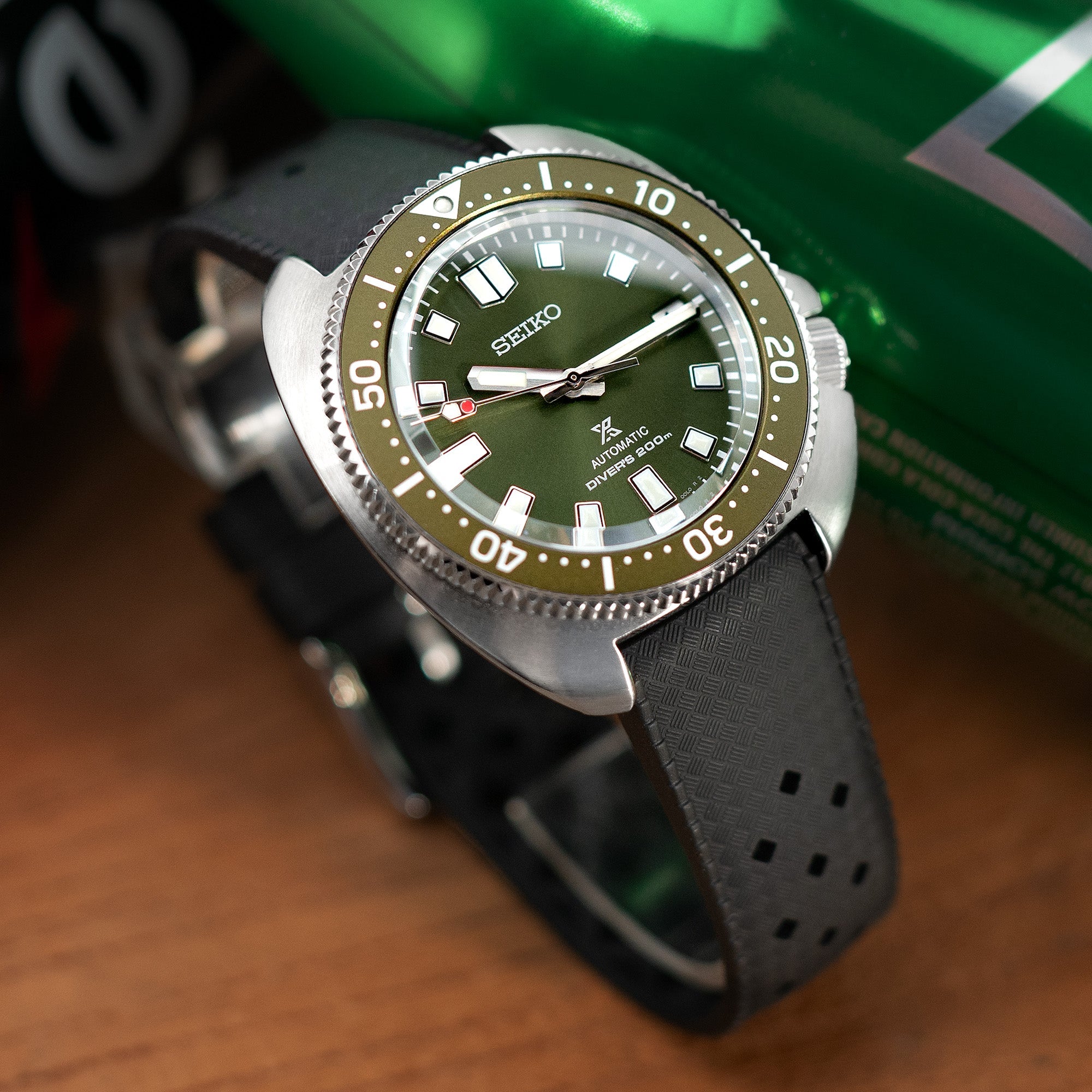 20mm Quick Release Tropical-Style FKM rubber watch strap | Strapcode