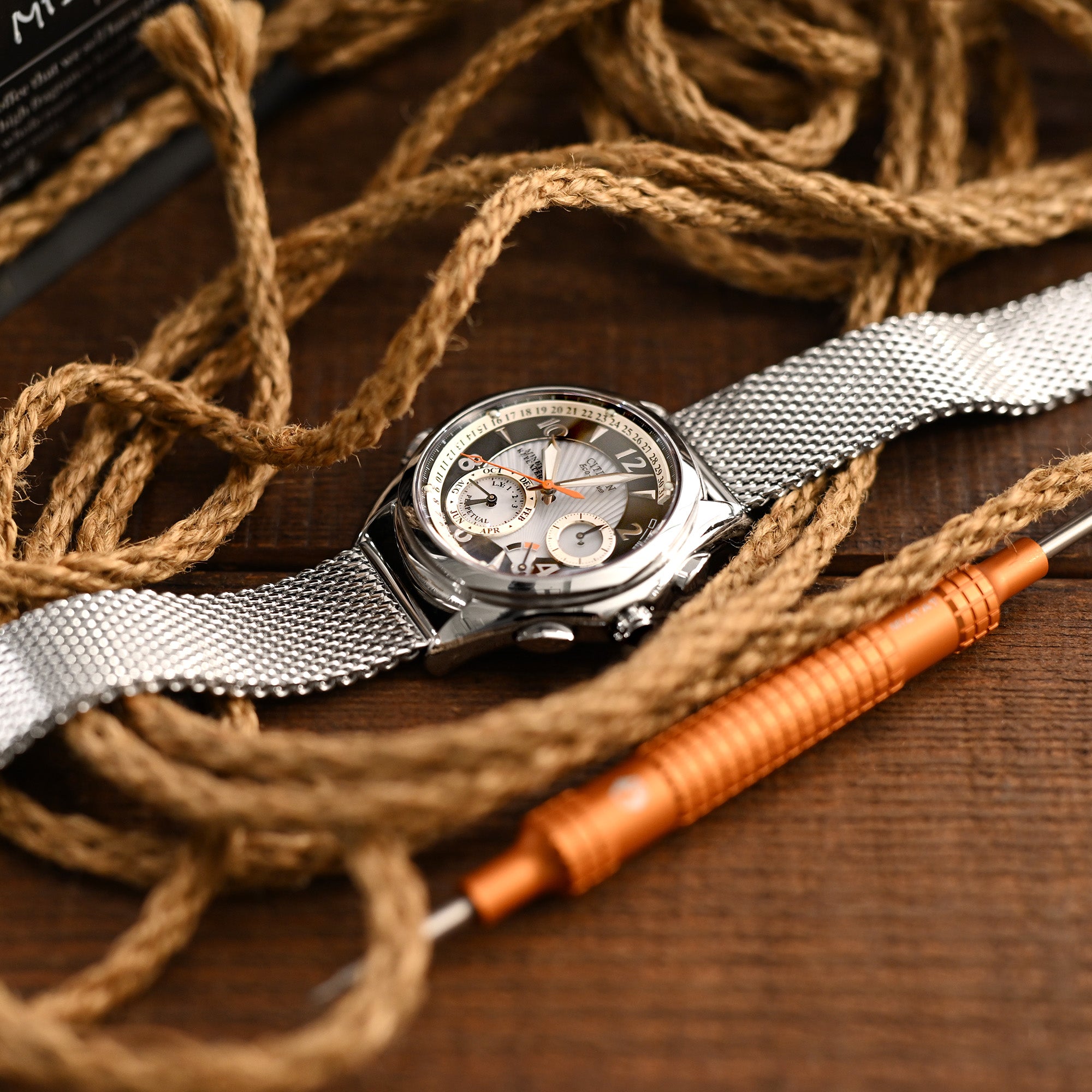 Quick Release Tapered Milanese Polished Mesh Watch Band | Strapcode