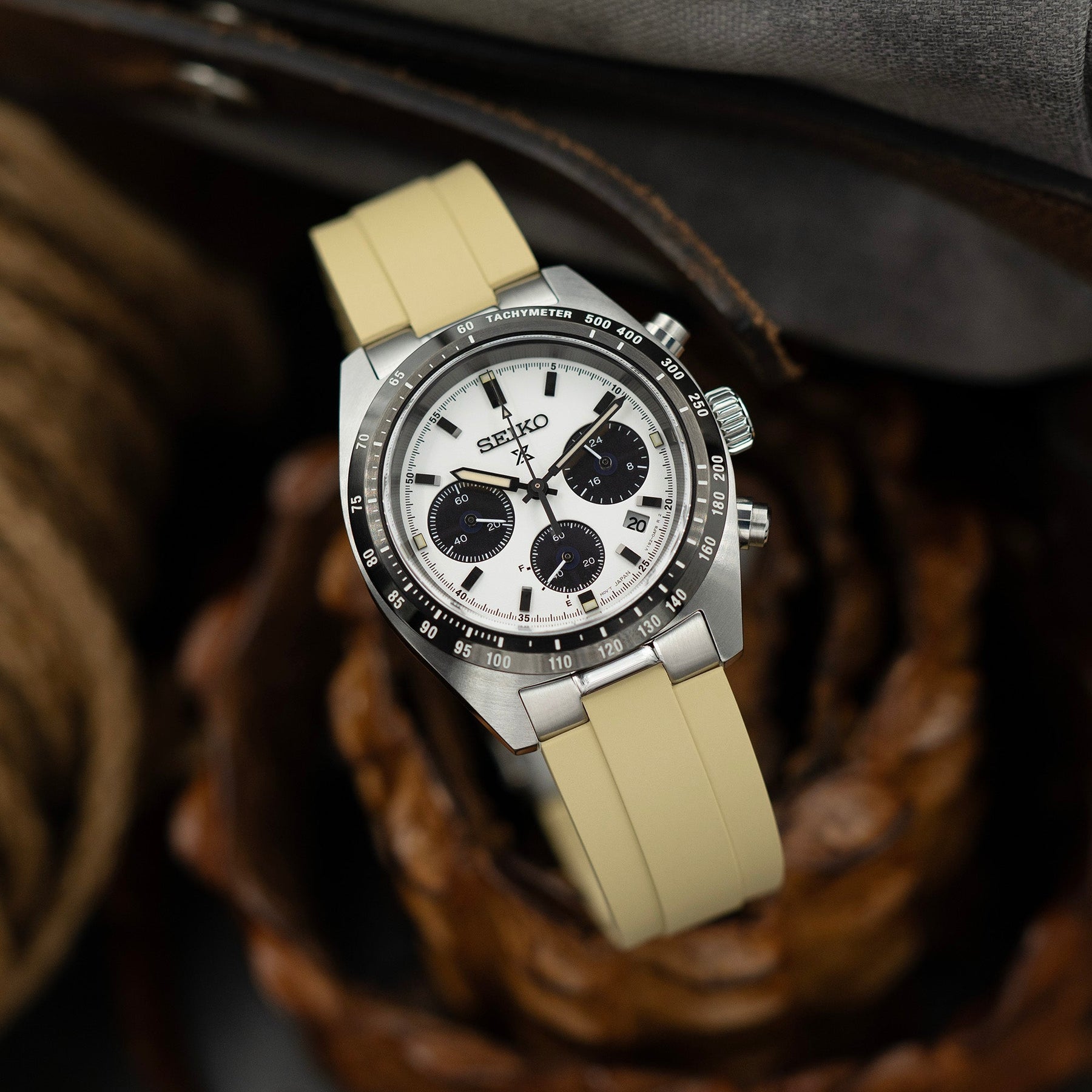 for Seiko Speedtimer SSC813 - Strapcode