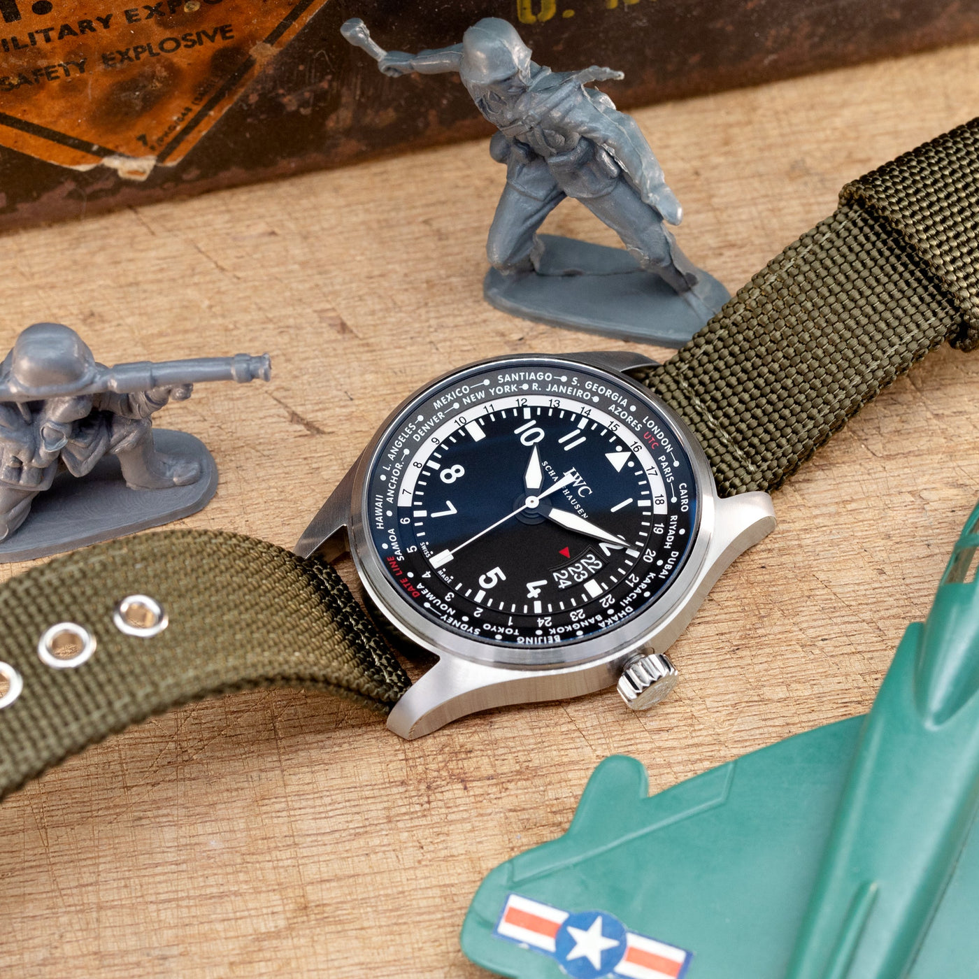 22mm Watch Bands - Metal, Nato & Leather Watch Straps | Strapcode