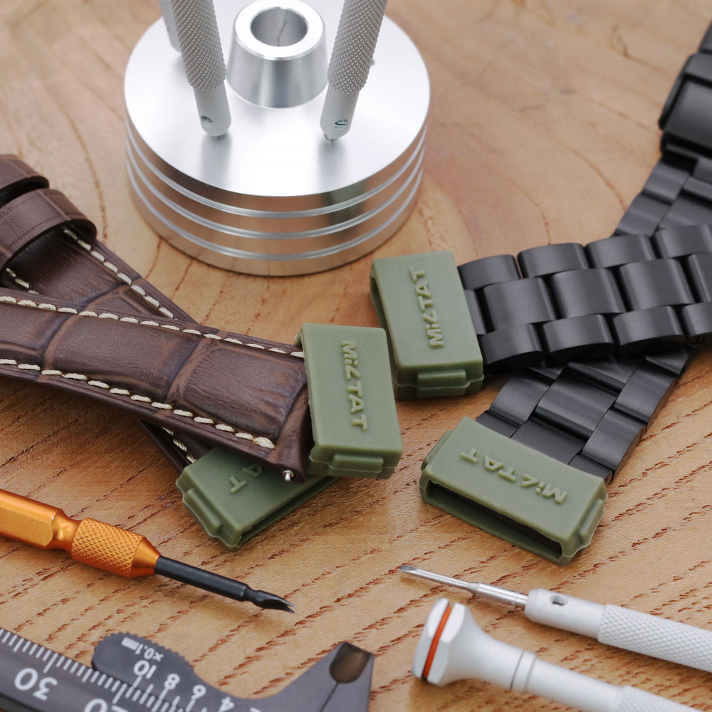 Silicone Protector keeps your Watch Band & Spring Bar Safe | Strapcode