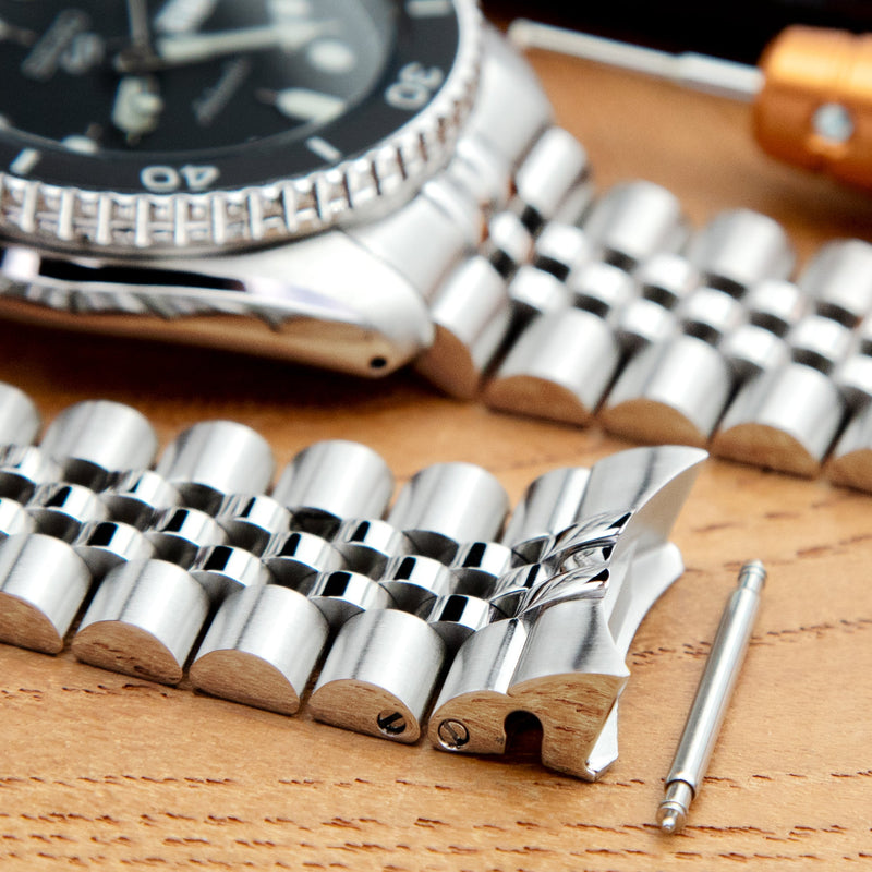 Seiko 5 Sports 5S, Fitted Curved Endlink Watch Bands | Strapcode