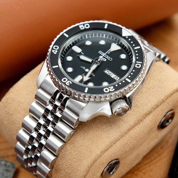 Seiko 5 Sports 5S, Fitted Curved Endlink Watch Bands | Strapcode